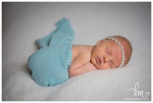 A Tiny Tiny Baby Girl - Zionsville Newborn Photographer · KristeenMarie ...